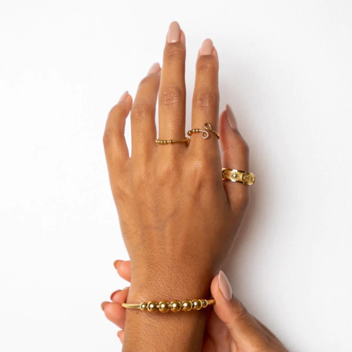 Anel Eclipse Banhado a Ouro 18K – Prestige Joias